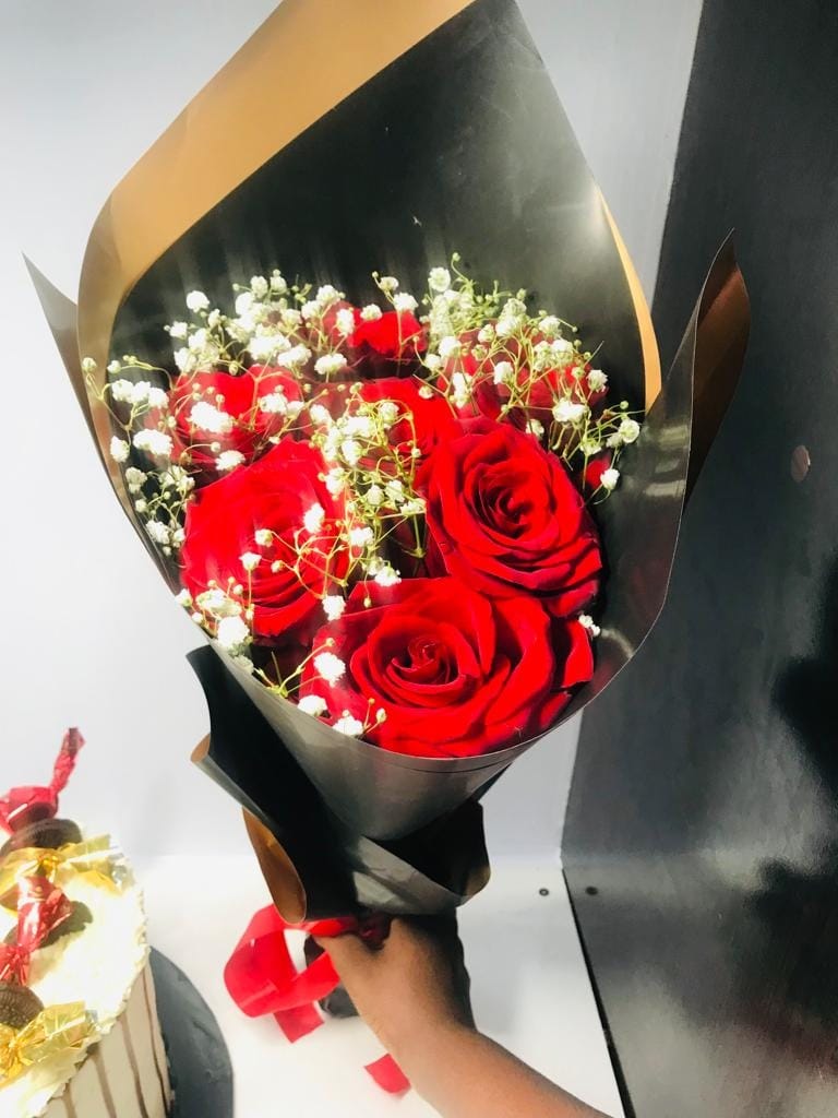 Promise - Red Roses and Million Stars - Same Day Cakes in Lagos - Zuzu ...